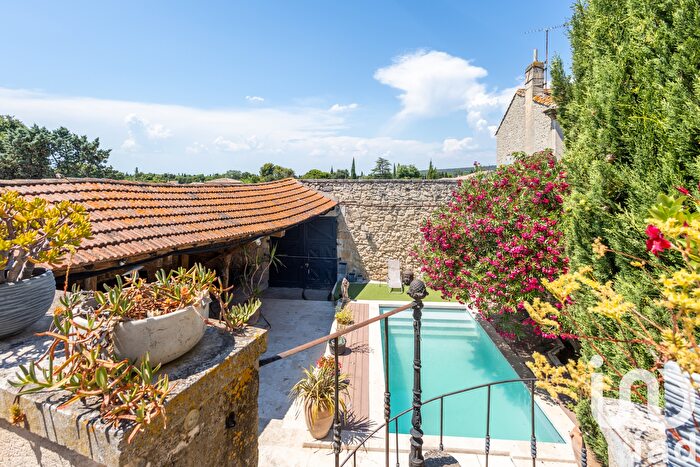 Maison à vendre - Fontvieille - 9 pièces - 5 chambres