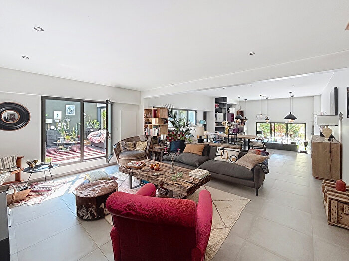 Maison à vendre - Colombes, Agent Sarre - 6 pièces - 3 chambres