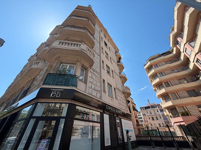 Nice, Carabacel : Appartement 2 pièces à vendre