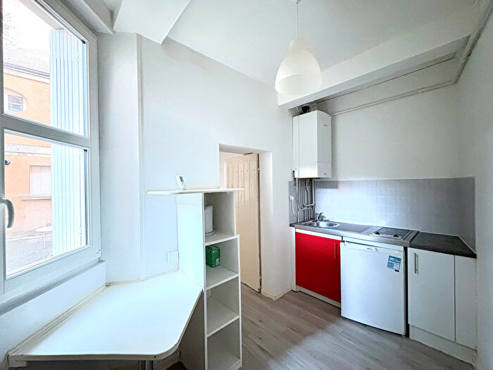 Appartement à louer - Poitiers, Centre-ville - 1 pièce