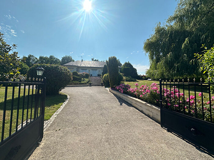 Maison à vendre - Marines - 6 pièces - 3 chambres