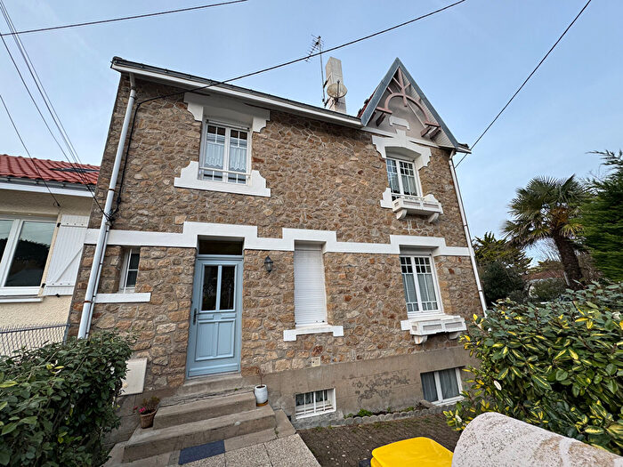 Maison à vendre - La Baule-Escoublac, Casino, Benoît - 10 pièces - 7 chambres