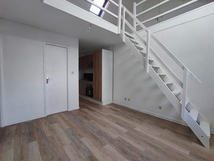 Appartement à louer - Essert - 2 pièces - 1 chambre