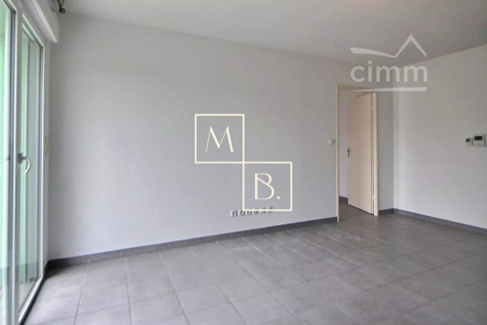 Appartement à vendre - Nîmes, Route dArles - 2 pièces - 1 chambre