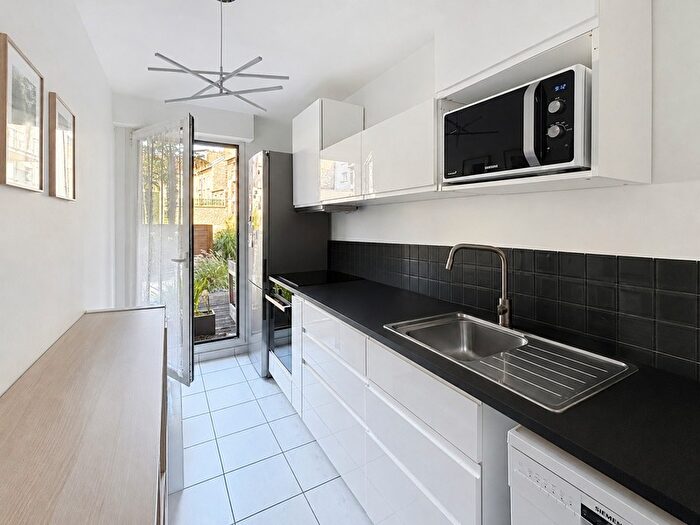 Appartement 3 pièces à Reims, Centre-ville, à vendre