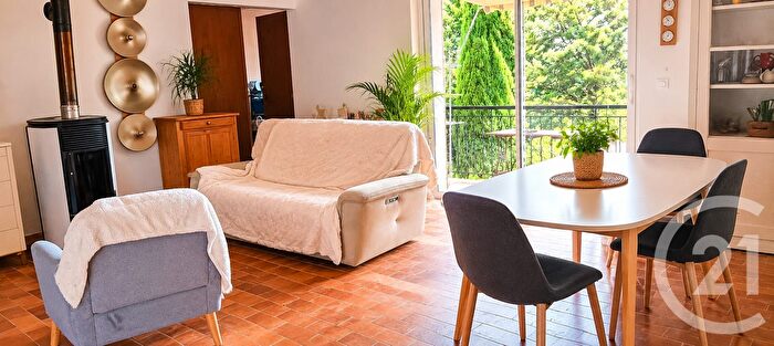 Maison 7 pièces à Mirabeau, à vendre