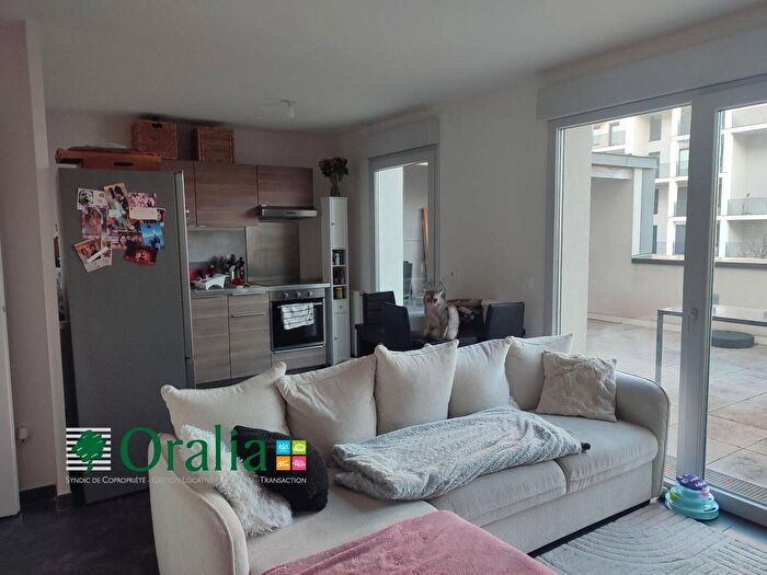 Appartement à louer - Bel Air, Dijon - 3 pièces - 2 chambres