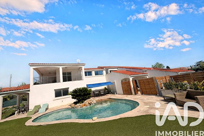 Maison à vendre - Saint-Cyr-sur-Mer, Les Lecques, Caylar, Cap Saint-Louis, Plage - 9 pièces - 6 chambres