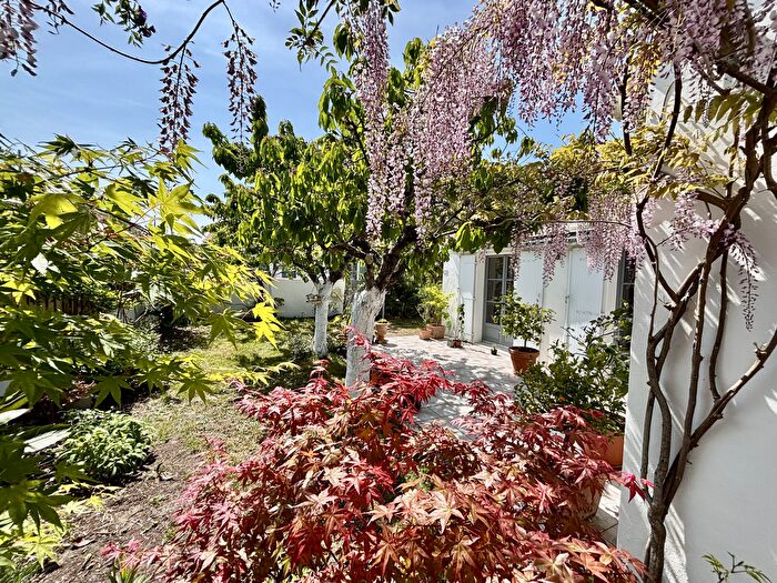 Maison 4 pièces à vendre à Noirmoutier-en-lîle, Centre-ville, Cinq Chemins