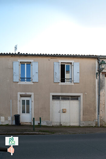 Maison à vendre - Saint-Martin-Lars-en-Sainte-Hermine - 4 pièces - 2 chambres