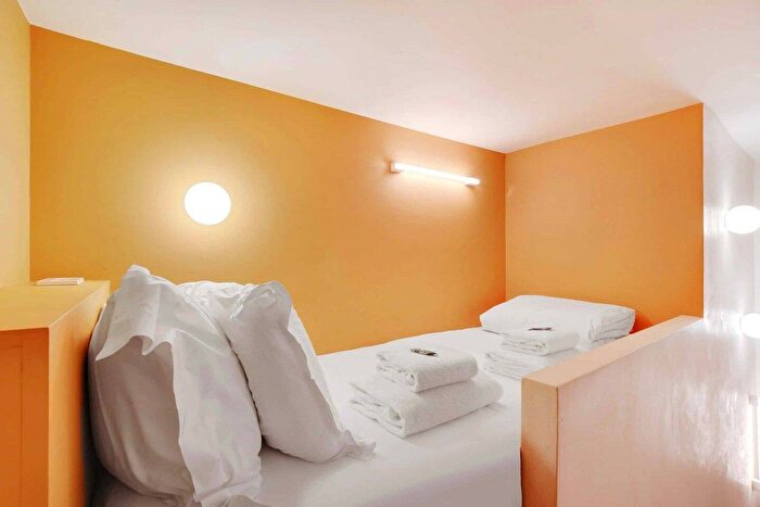 Appartement à louer - Notre Dame des Champs, Paris ème arrondissement - 1 pièce