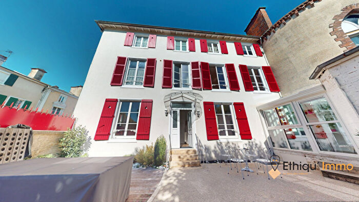 Maison à vendre - Bar-sur-Aube - 8 pièces - 6 chambres