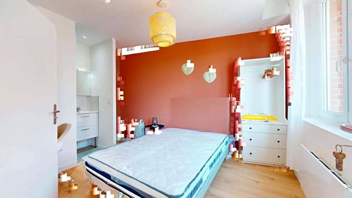 Appartement à louer - Cheminots-Acacias-Faubourg de Lille, Valenciennes - 1 pièce