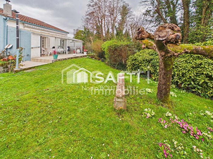 Maison à vendre - Le Haillan - 6 pièces - 4 chambres