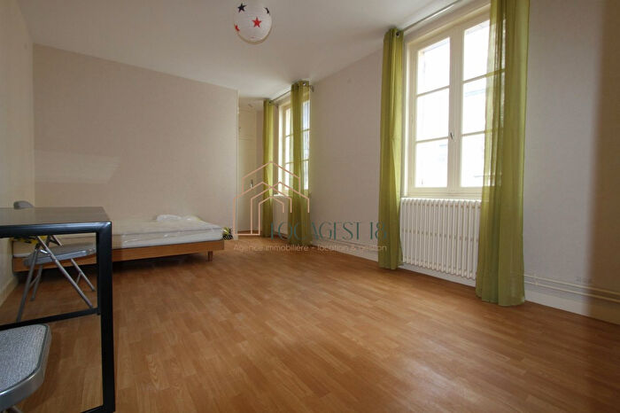 Appartement 1 pièce à louer à Bourges, Centre-ville, Charlet, Lahitolle, Pignoux, Sembat