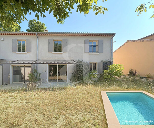 Maison à vendre - Saumane-de-Vaucluse - 4 pièces - 3 chambres