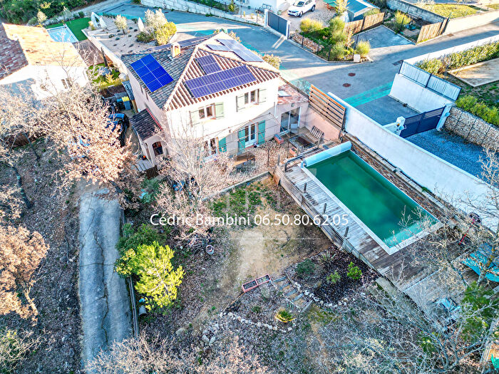 Maison à vendre - Saint-Maximin-la-Sainte-Baume, Argérie, Saint-Pilon, Batailloles, Réal Vieux - 6 pièces - 5 chambres