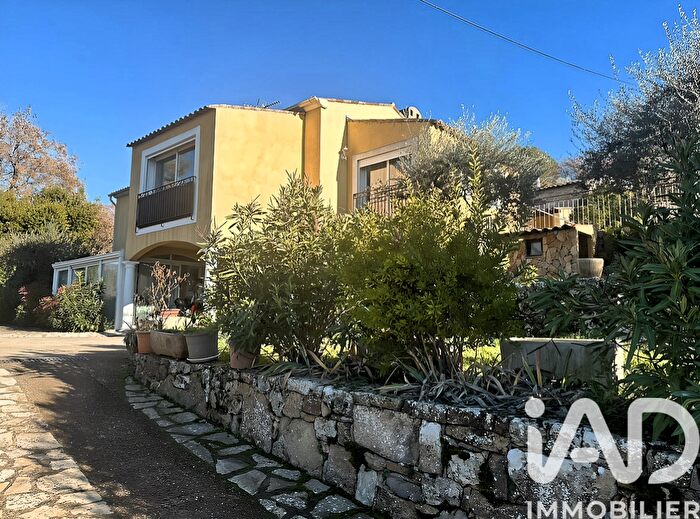 Maison à vendre - Grasse, Saint-Antoine, Aspres, Plascassier - 6 pièces - 4 chambres