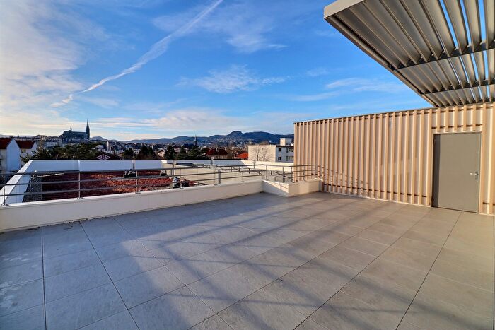 Appartement à vendre - Clermont-Ferrand - 4 pièces - 3 chambres