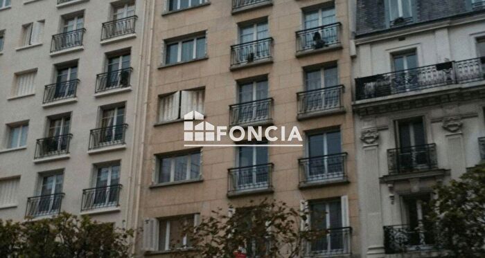 Saint Louis-République, Vincennes : Appartement 2 pièces à louer