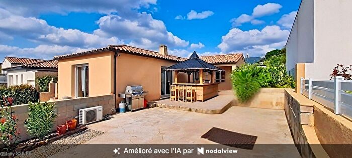 Maison 4 pièces à Saint-Chinian, à vendre