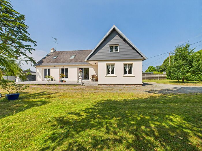 Maison à vendre - Plouigneau - 6 pièces - 5 chambres