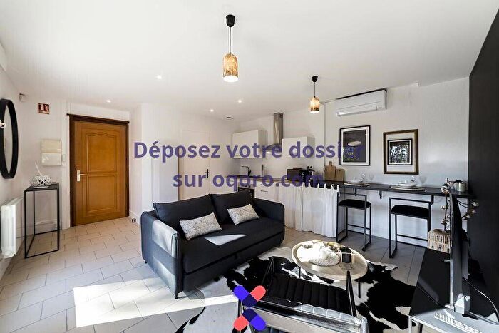 Appartement à louer - Bel Air-Alaï, Francheville - 2 pièces - 1 chambre