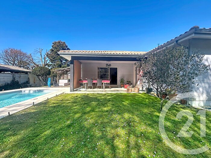 Maison à vendre - Gujan-Mestras, Mestras - 5 pièces - 4 chambres