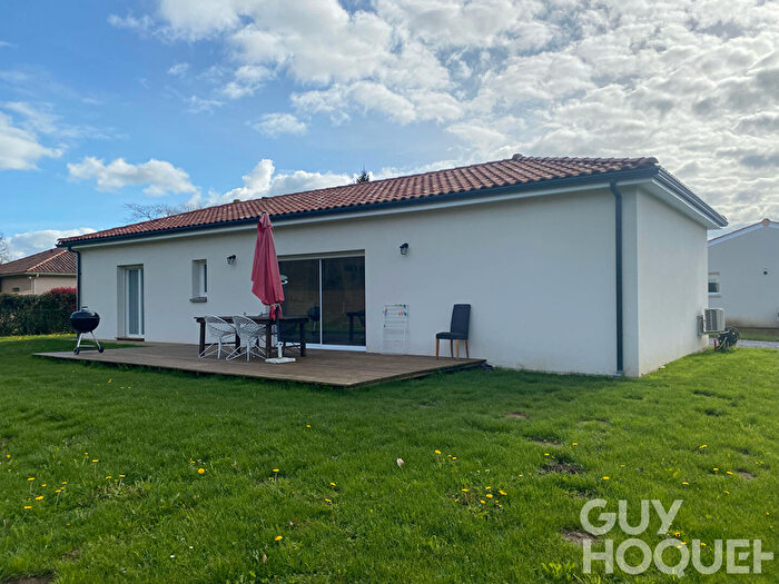 Maison à vendre - Carresse-Cassaber - 4 pièces - 3 chambres