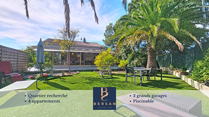 Maison à vendre - Fréjus - 7 pièces - 5 chambres