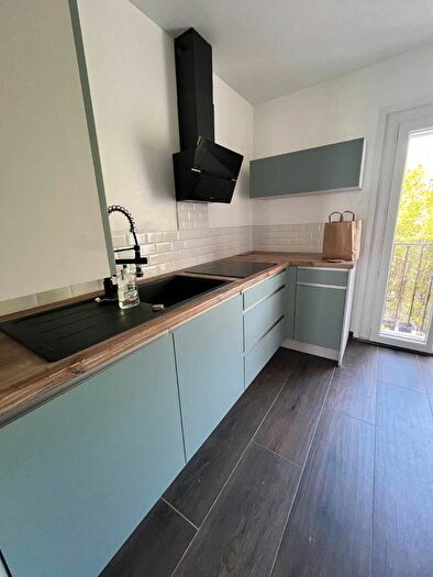 Moulin à Vent-Vertefeuille, Perpignan : Appartement 3 pièces à louer