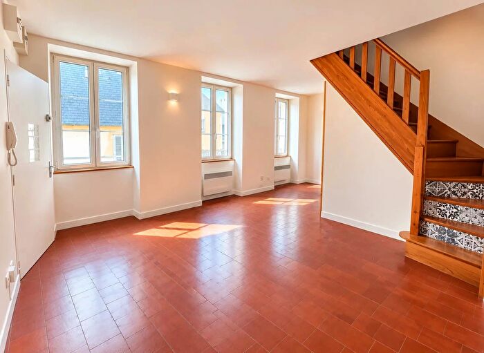 Nevers, Centre-ville : Appartement 3 pièces à louer
