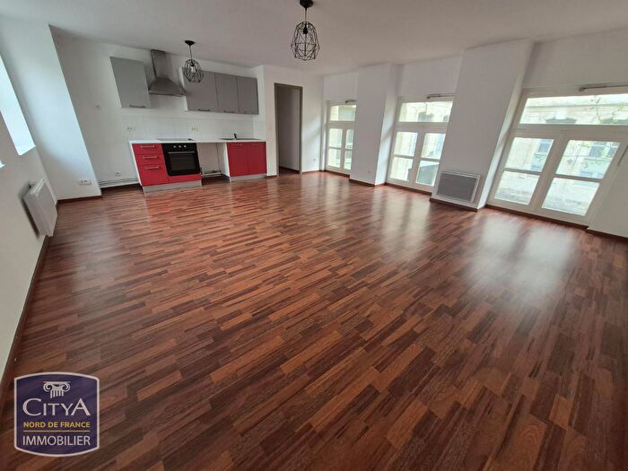 Cambrai, Centre-Ville, Gare : Appartement 3 pièces à louer