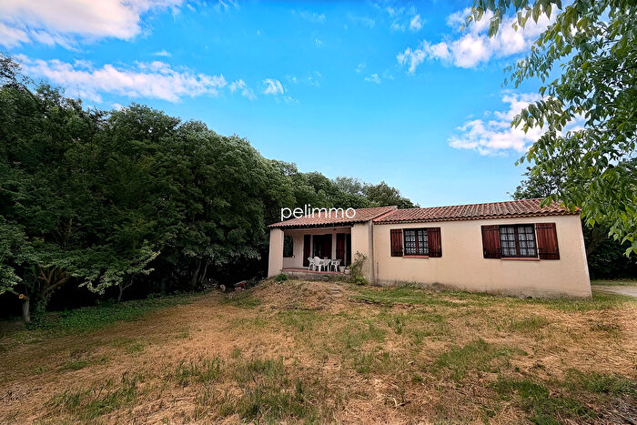 Salon-de-Provence, Lurian, Guinemer, Basses Viougues : Maison 4 pièces à vendre