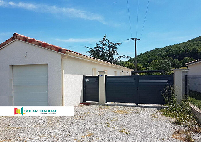 Maison à louer - Saint-Jean-de-Verges - 4 pièces - 3 chambres