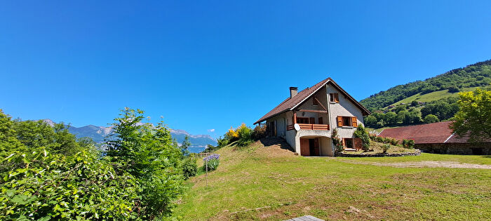 La Combe-de-Lancey : Maison 4 pièces à vendre