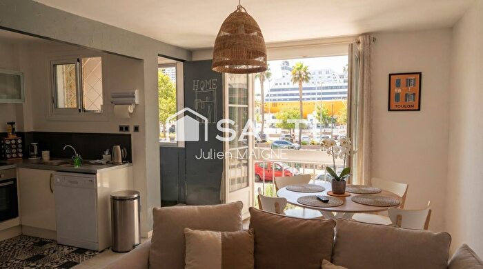 Toulon, Le Port - Appartement 2 pièces à vendre