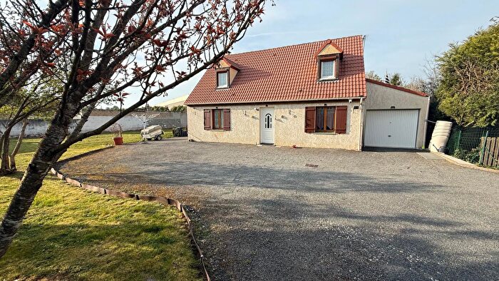 Maison 7 pièces à Malesherbes, à vendre