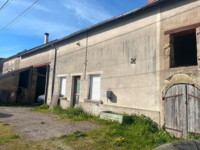 Maison à vendre - Igornay - 2 pièces - 1 chambre