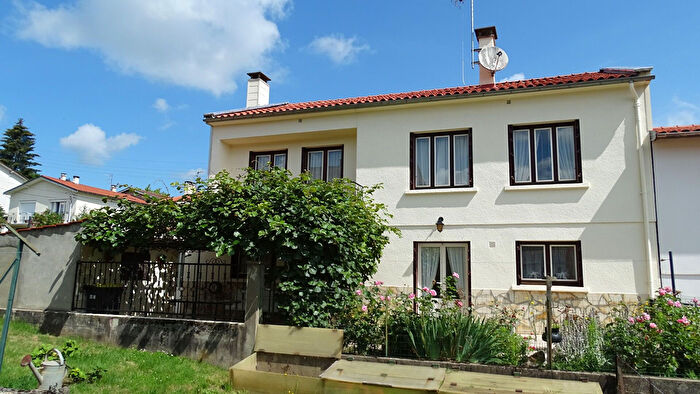 Maison à vendre - Lavelanet - 5 pièces - 4 chambres