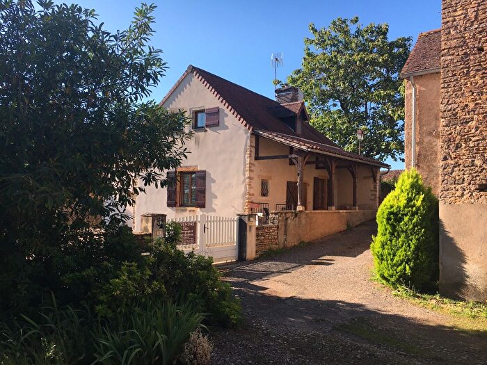 Maison à vendre - Cormatin - 6 pièces - 3 chambres