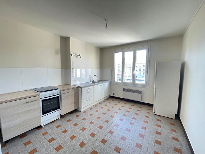 Grenoble, Eaux-Claires, Mistral : Appartement 1 pièce à louer