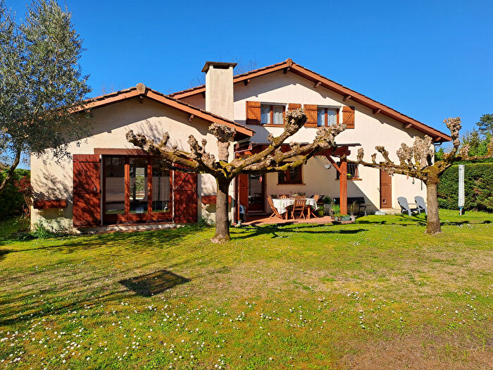 Maison à vendre - Villenave-dOrnon, Chambéry, La Monnaie, Carbonnieux, Trigan - 5 pièces - 4 chambres