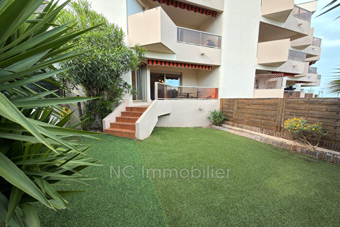Appartement à louer - Antibes, Rastines, Super Antibes, Laval, La Fontonne - 2 pièces - 1 chambre