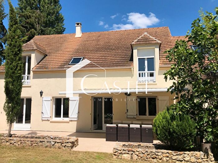 Maison 8 pièces à vendre à Orgeval