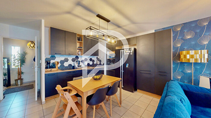 Maison à vendre - Chanteloup-les-Vignes - 3 pièces - 2 chambres