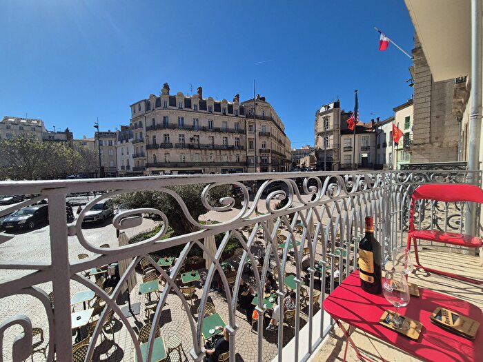 Béziers, Centre-ville, Palais des Congrès, Garibaldi, Gambetta : Appartement 4 pièces à vendre