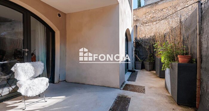 Appartement à vendre - Villeneuve-lès-Avignon, Centre-ville, Stade - 2 pièces - 1 chambre