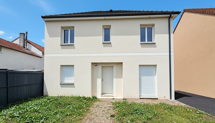 Maison 6 pièces à vendre à Plaisir, Gâtines, Boissière, Mare aux Saules