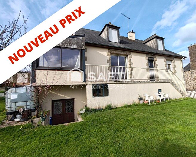 Maison 8 pièces à Savigny-le-Vieux, à vendre